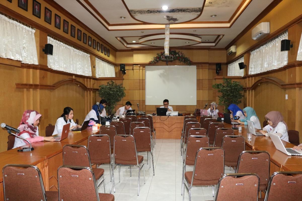 Ujian Naik Tingkat Residen Dept. Obgin FKUH – Obstetrics and ...